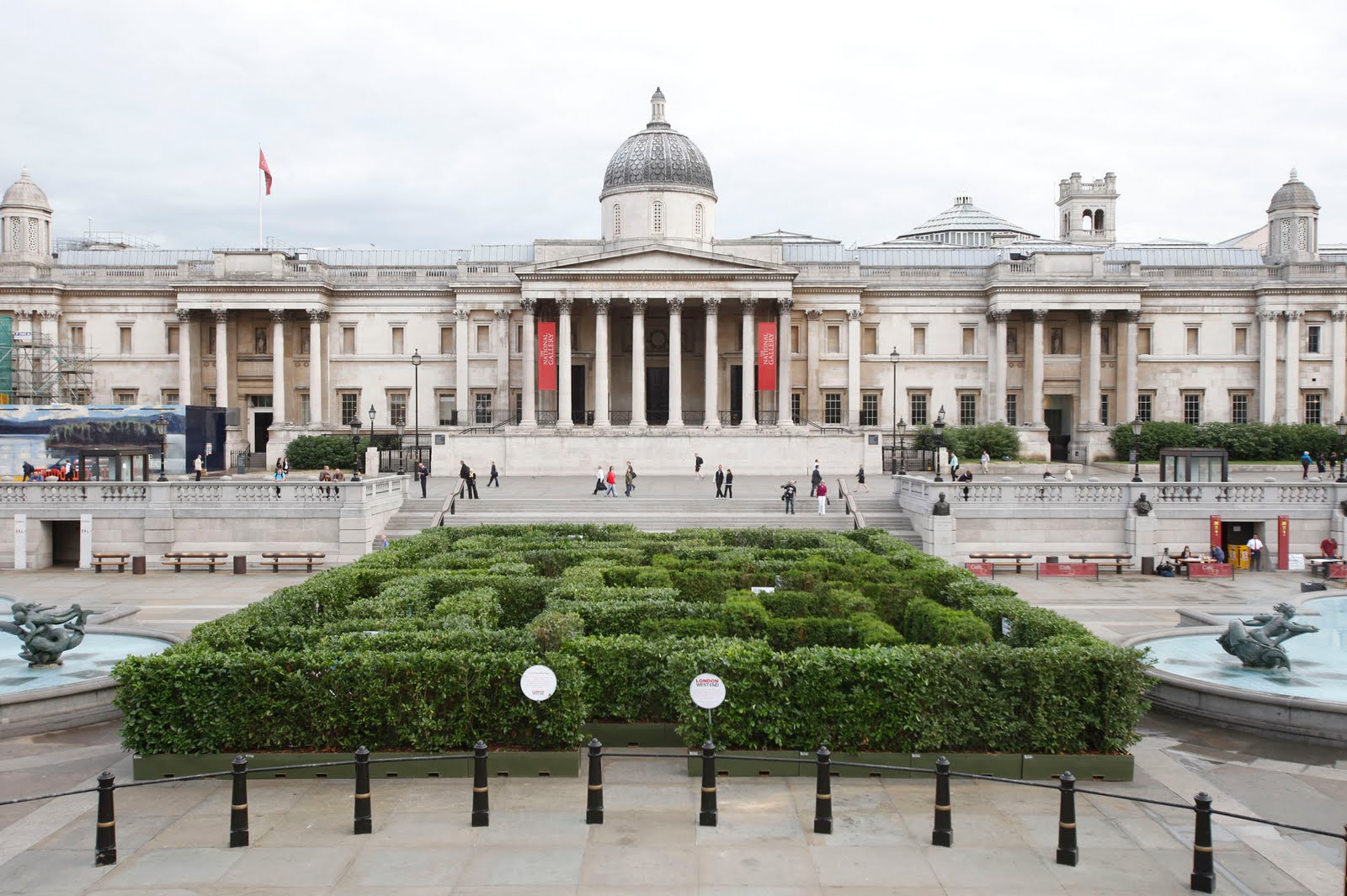 Tired of London, Tired of Life: Get lost in Trafalgar Square